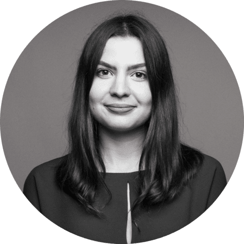 Unique Blend of Practitioners and High-Grade Consultants
